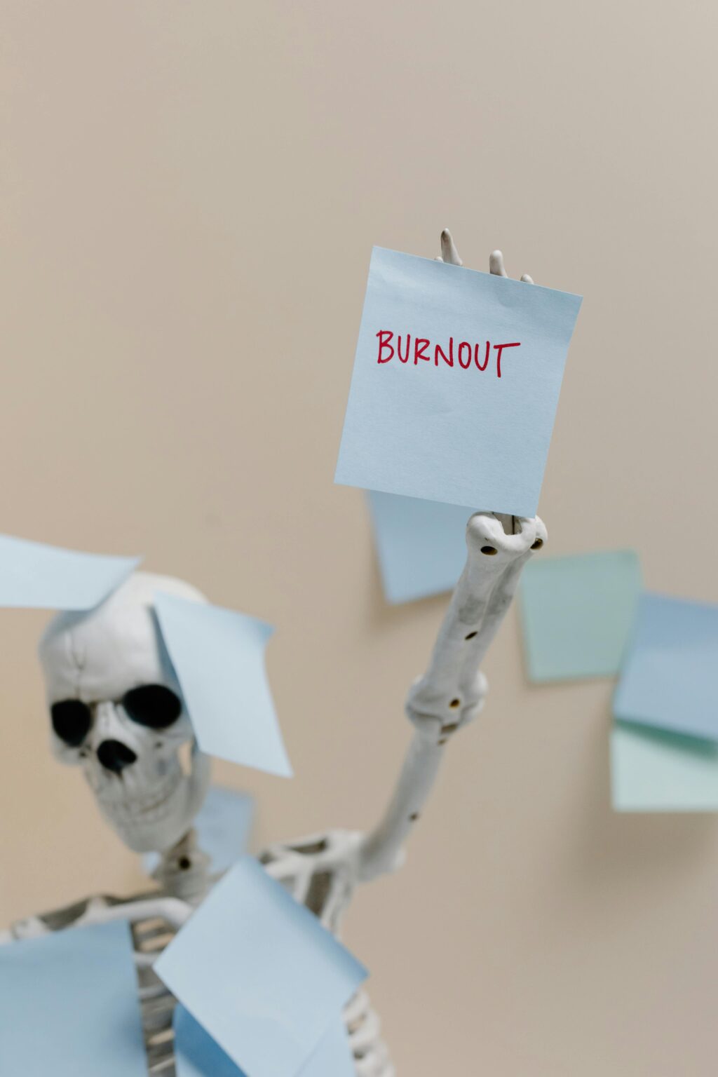 Understanding Burnout: Symptoms, Causes, and Recovery Strategies ...